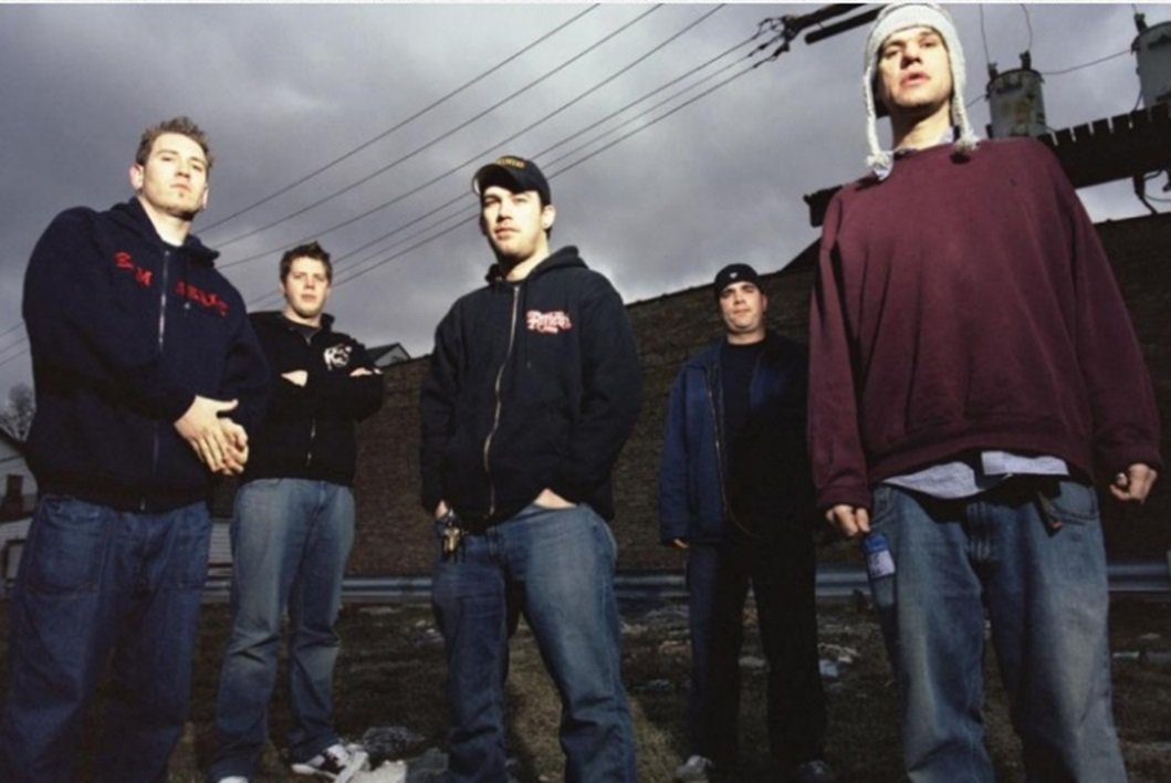 Cartelera | Bane regresa a Chile y trae consigo el debut de Stick To ...